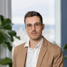 Experts Archive - Santarelli